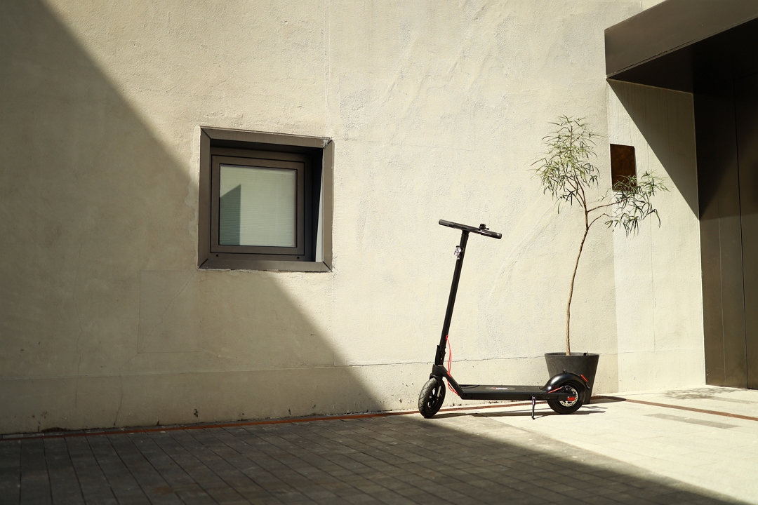 TurboAnt M10 Folding Electric Scooter THAT YOU CAN TAKE ANYWHERE | The ...