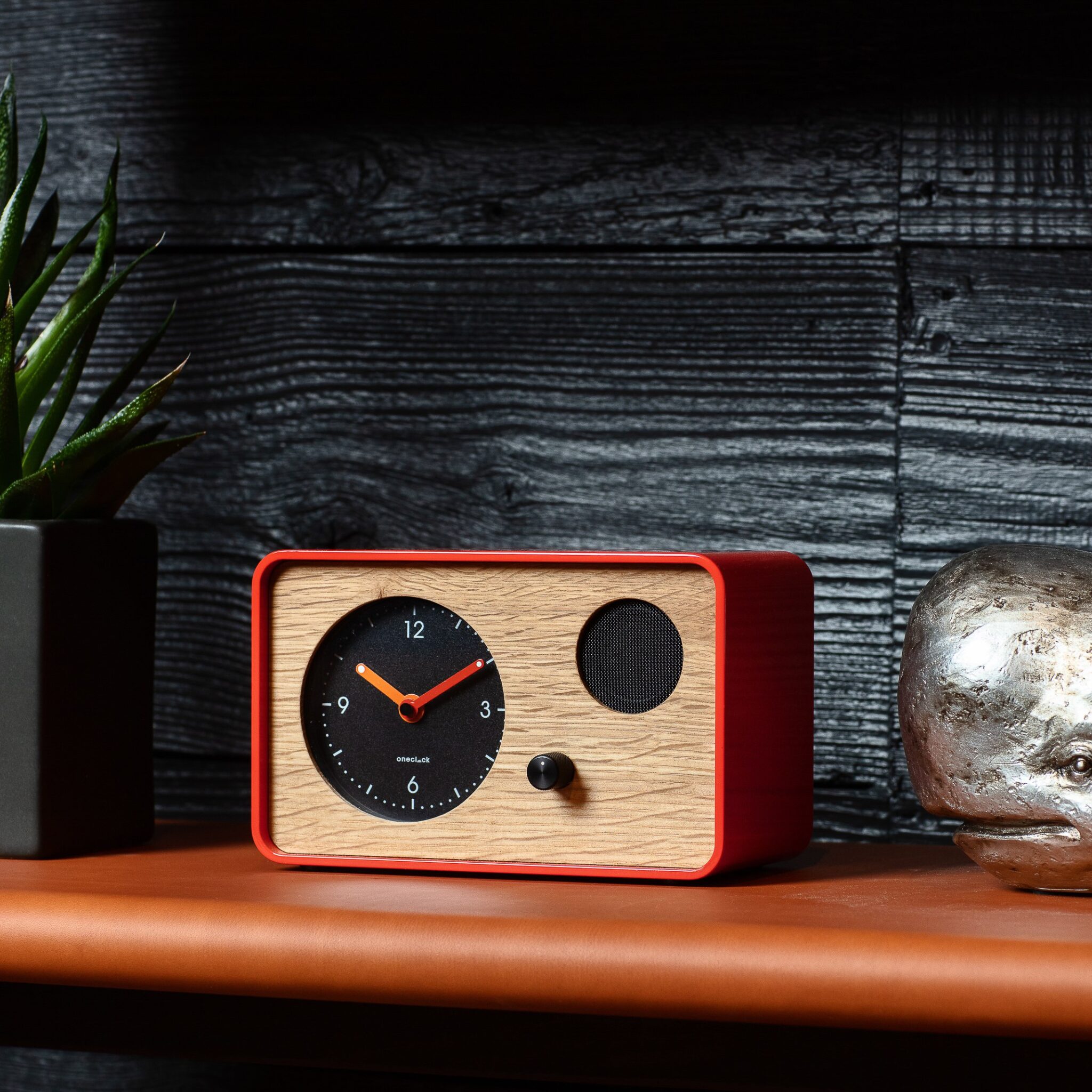 One Clock Analog Waking Clock | The Coolector