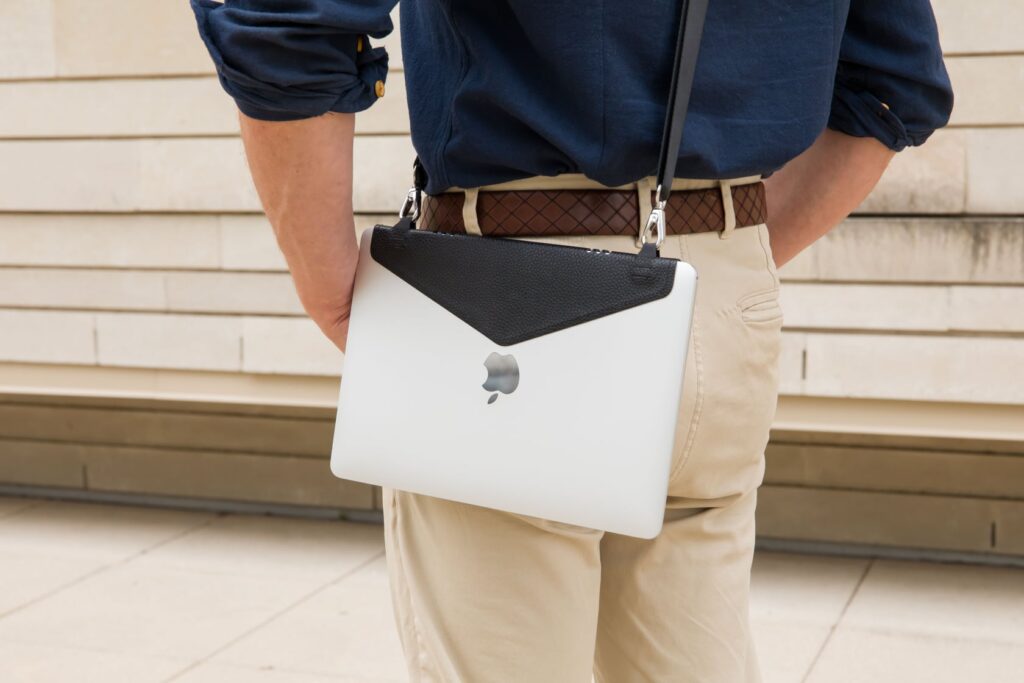 The Laptop Strap | The Coolector