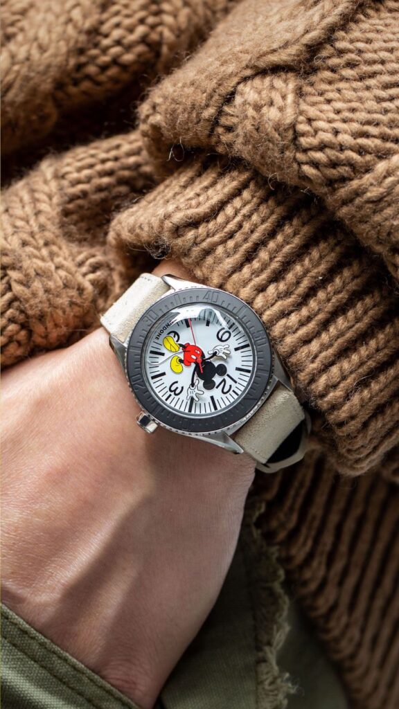 UNDONE x Disney Mickey Mouse "Guess Who's Back" Watch | The Coolector