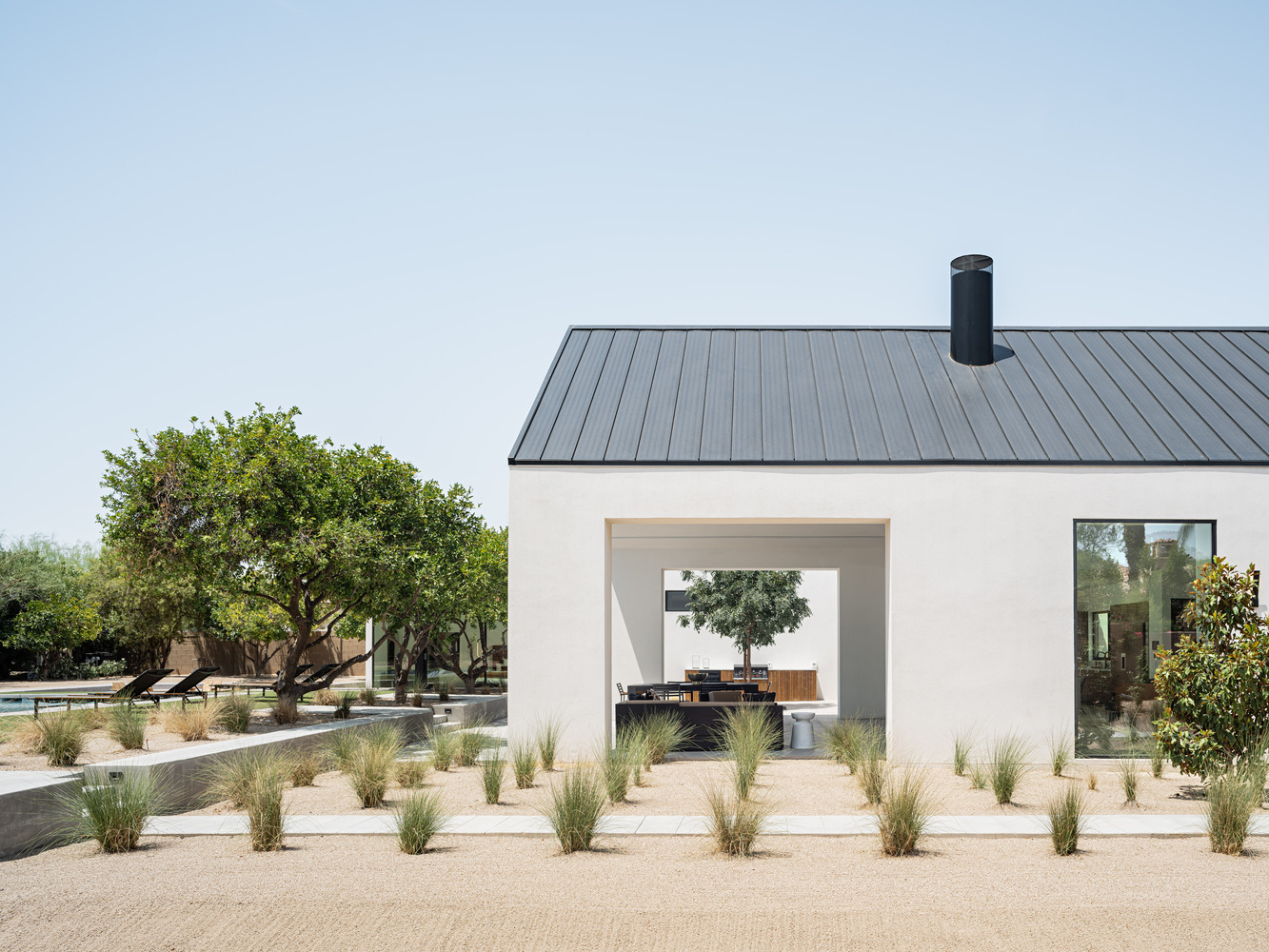 Hive House | The Coolector