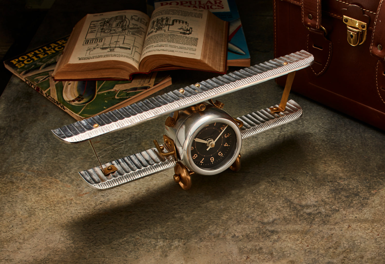 8 of the coolest table clocks from Pendulux | The Coolector