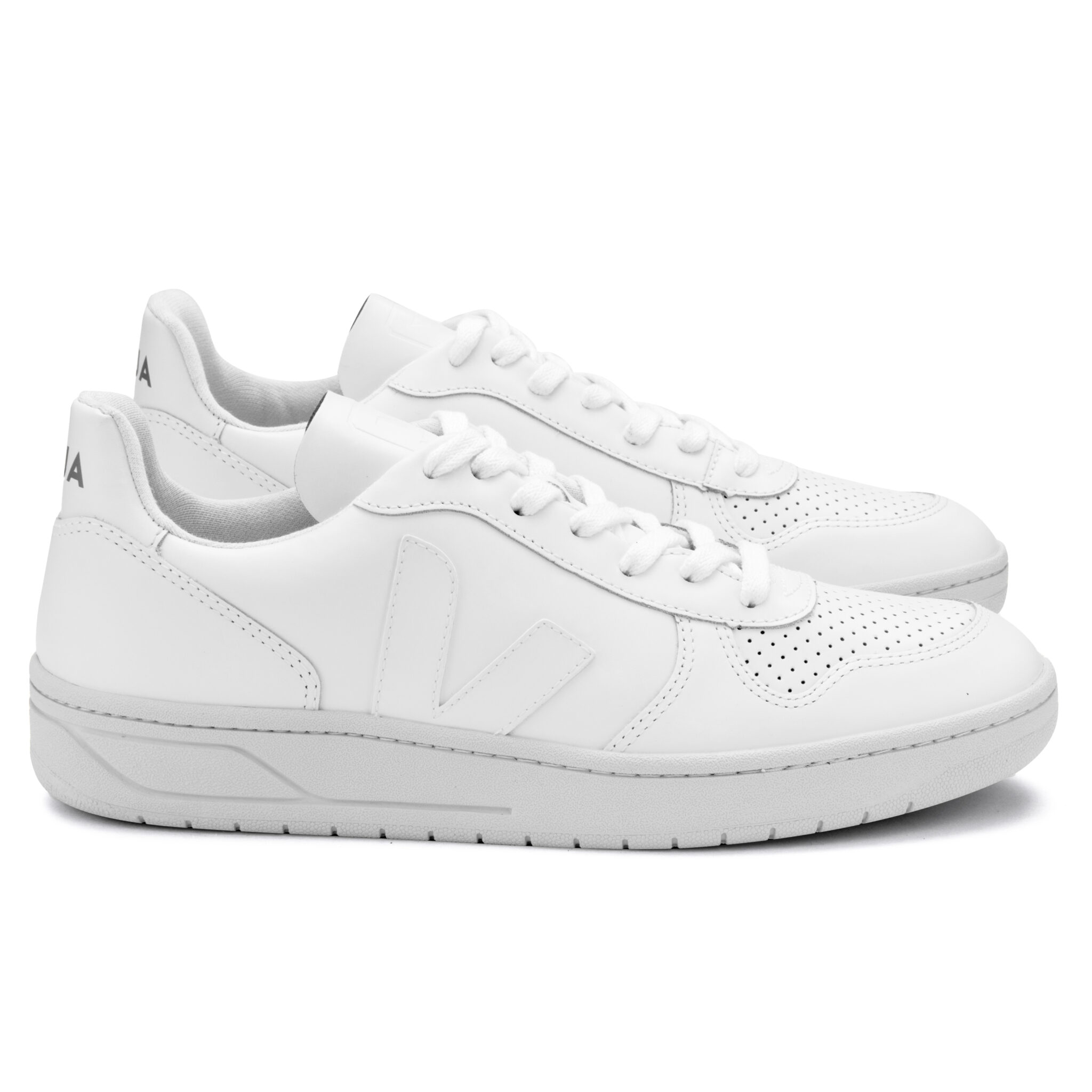 8 of the best white sneakers for men | The Coolector