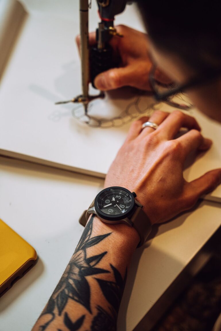 MINUS-8 Layer 2.0 Watch | The Coolector