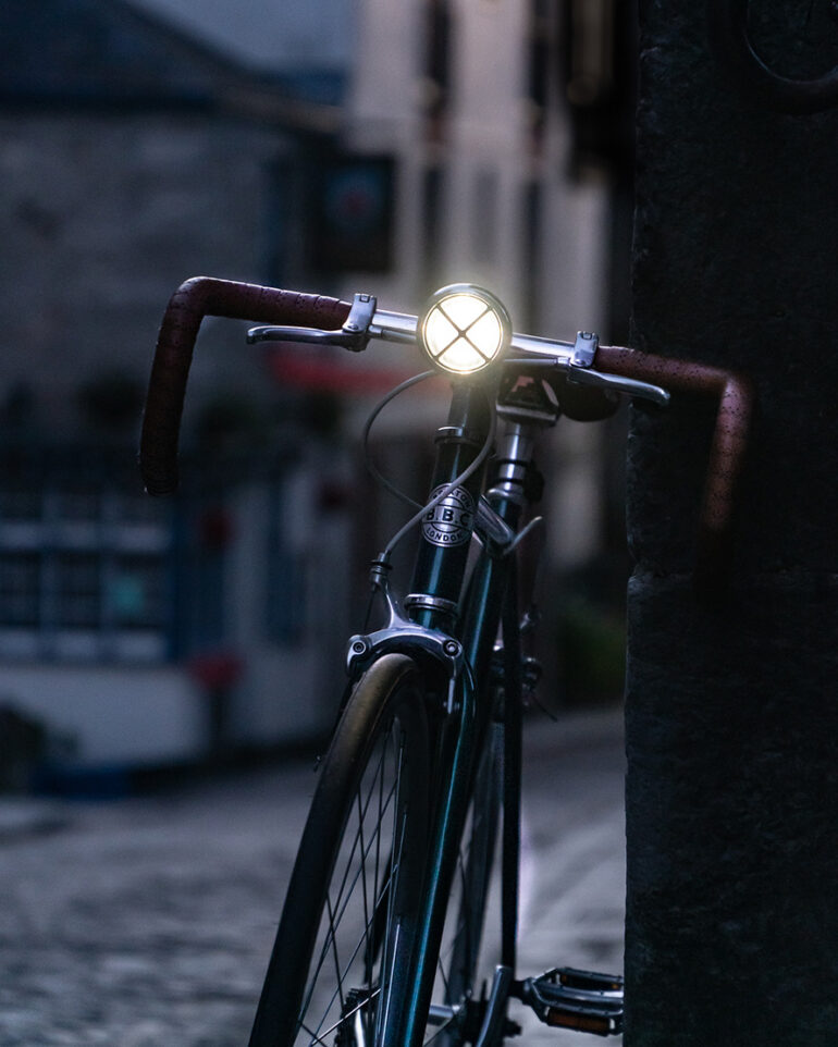 Beacon Bicycle Headlamp | The Coolector