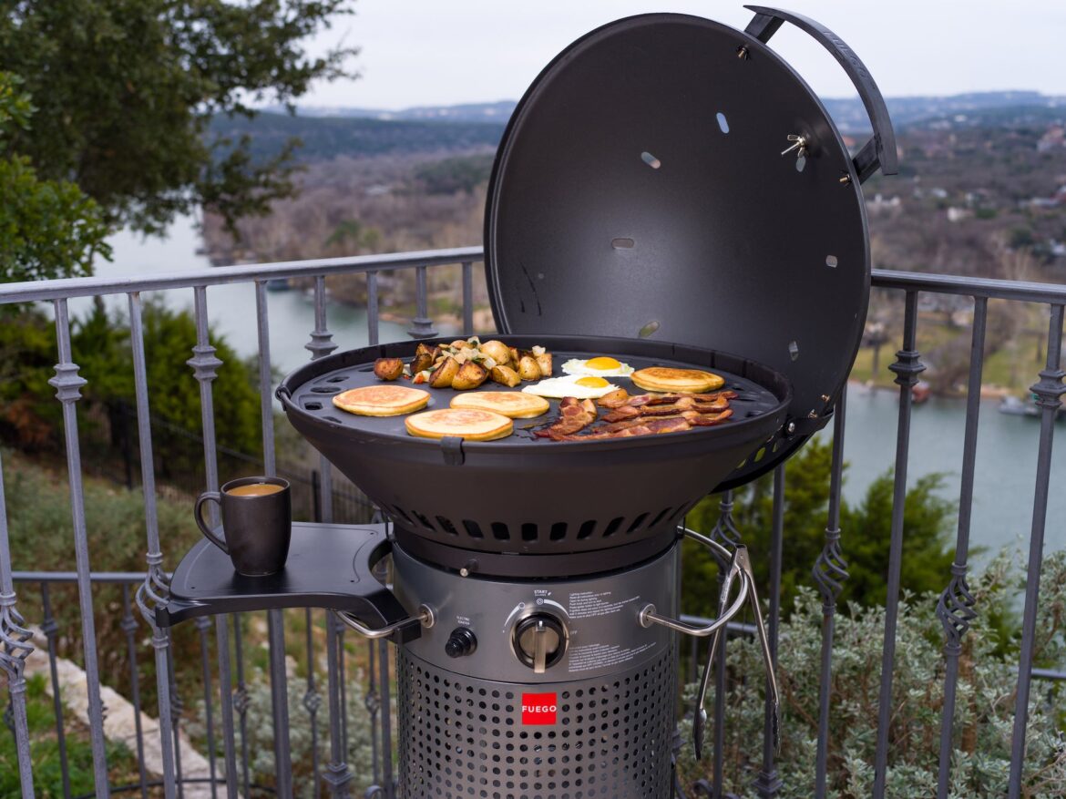 Fuego Professional Grill | The Coolector