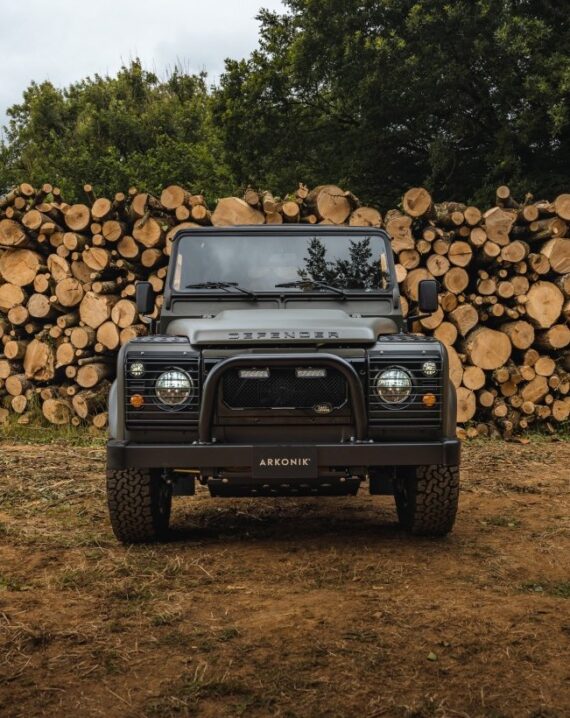Arkonik Revolver Land Rover Defender | The Coolector