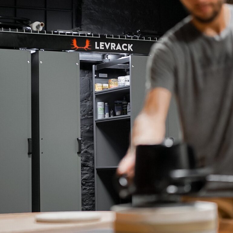 Levrack Storage | The Coolector