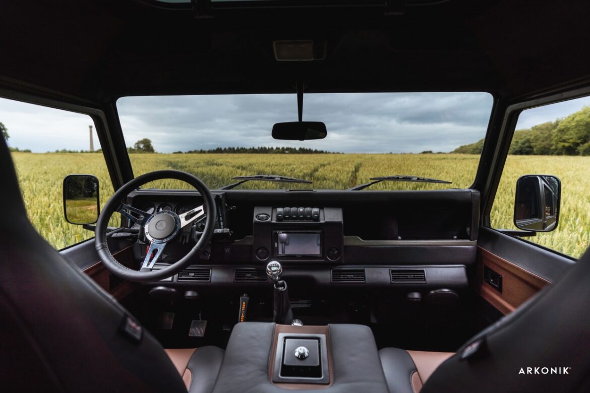 Arkonik Revolver Land Rover Defender | The Coolector