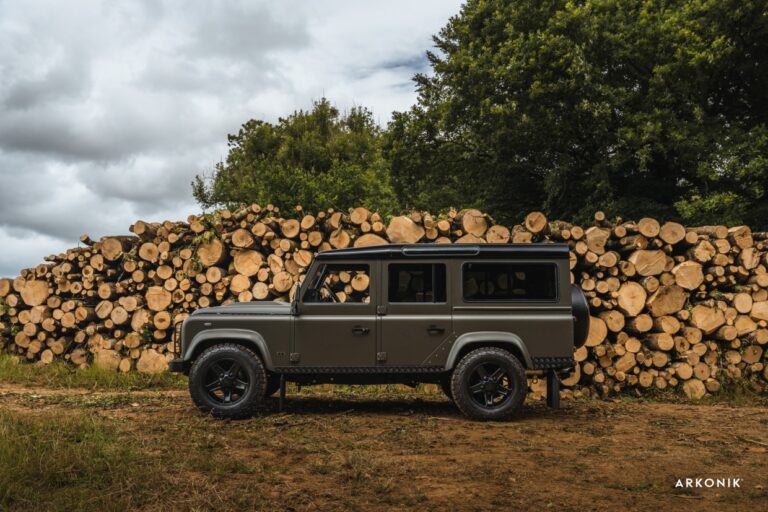 Arkonik Revolver Land Rover Defender | The Coolector