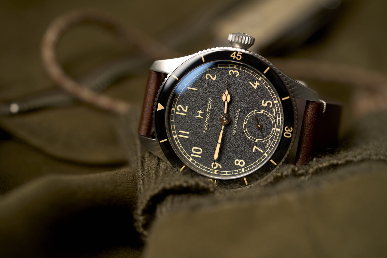 Hamilton Khaki Aviation Pilot Pioneer Watch | The Coolector