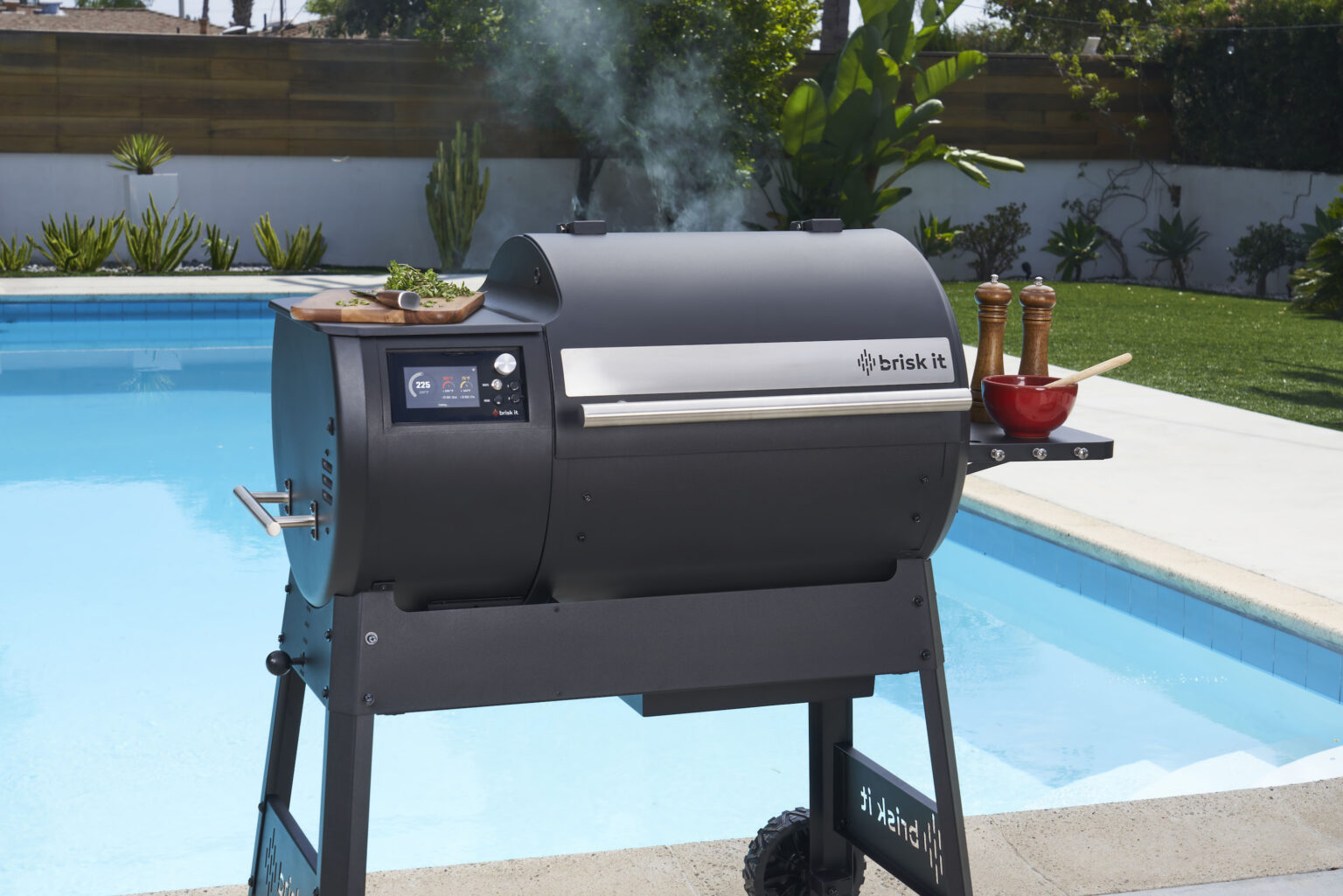 Brisk It Origin 580 Smart Grill | The Coolector
