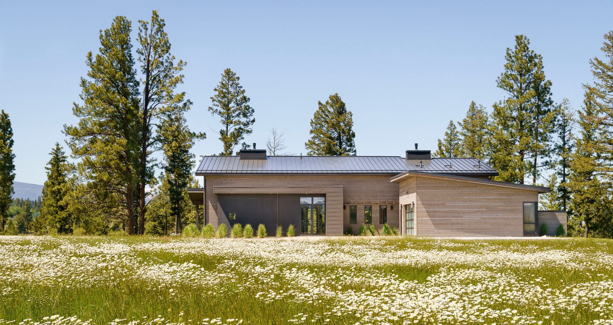 Fat Deer Lodge | The Coolector