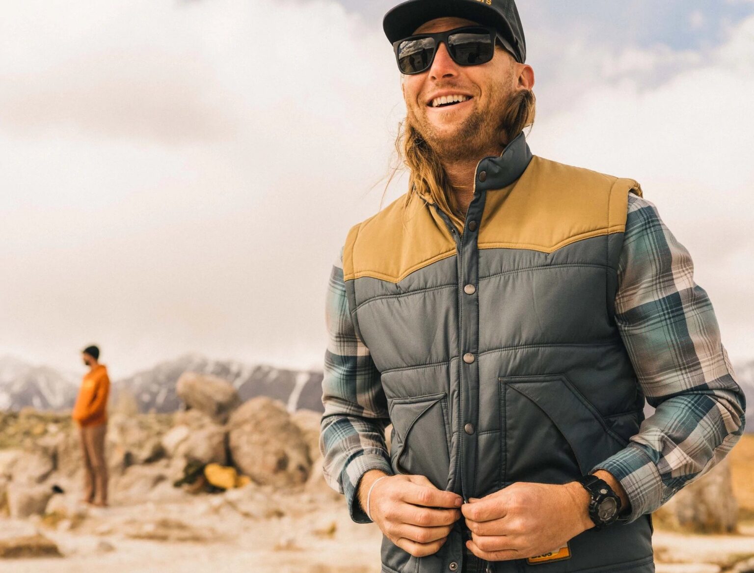 Howler Brothers Rounder Vest | The Coolector