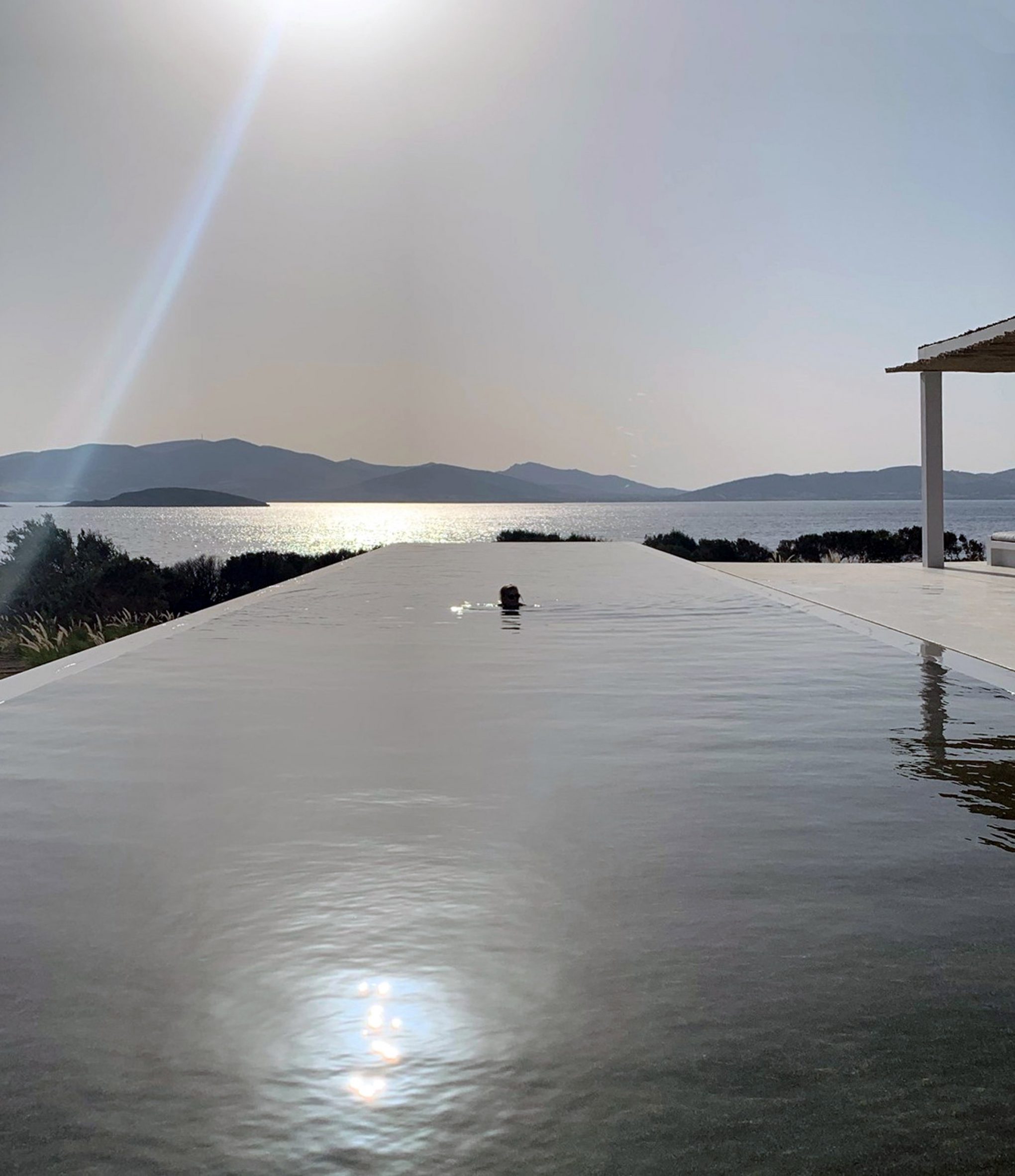 Paros House | The Coolector