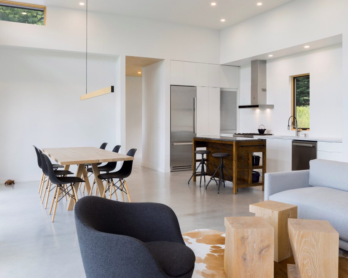 Bully Hill House | The Coolector
