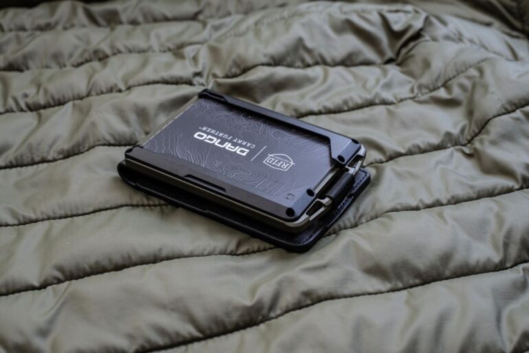 DANGO M1 LITE Wallet | The Coolector