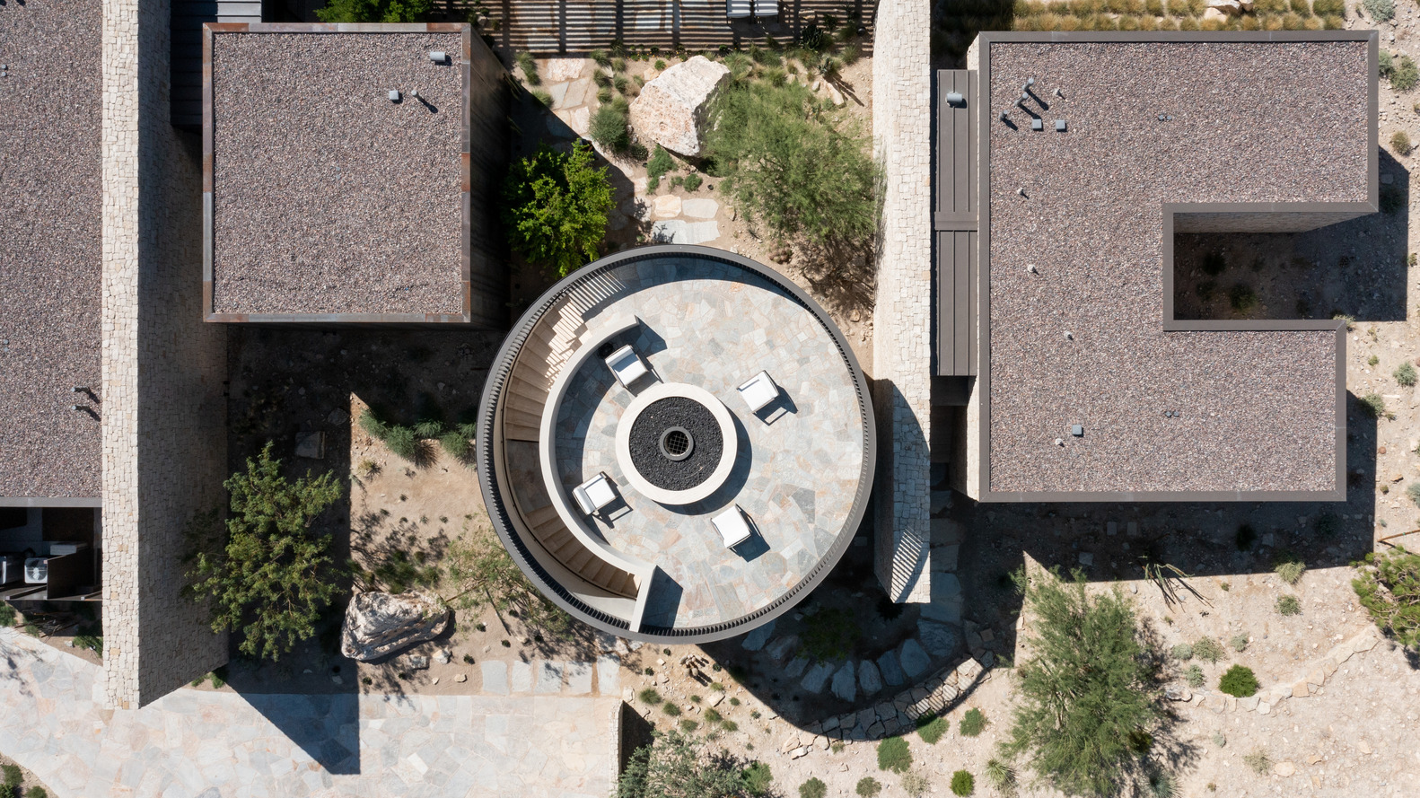 Fort 137 Residence | The Coolector
