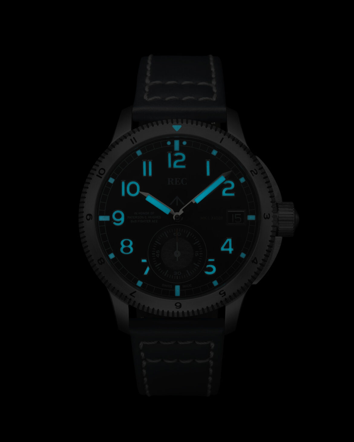 REC Spitfire Aircraft X4009 Watch | The Coolector