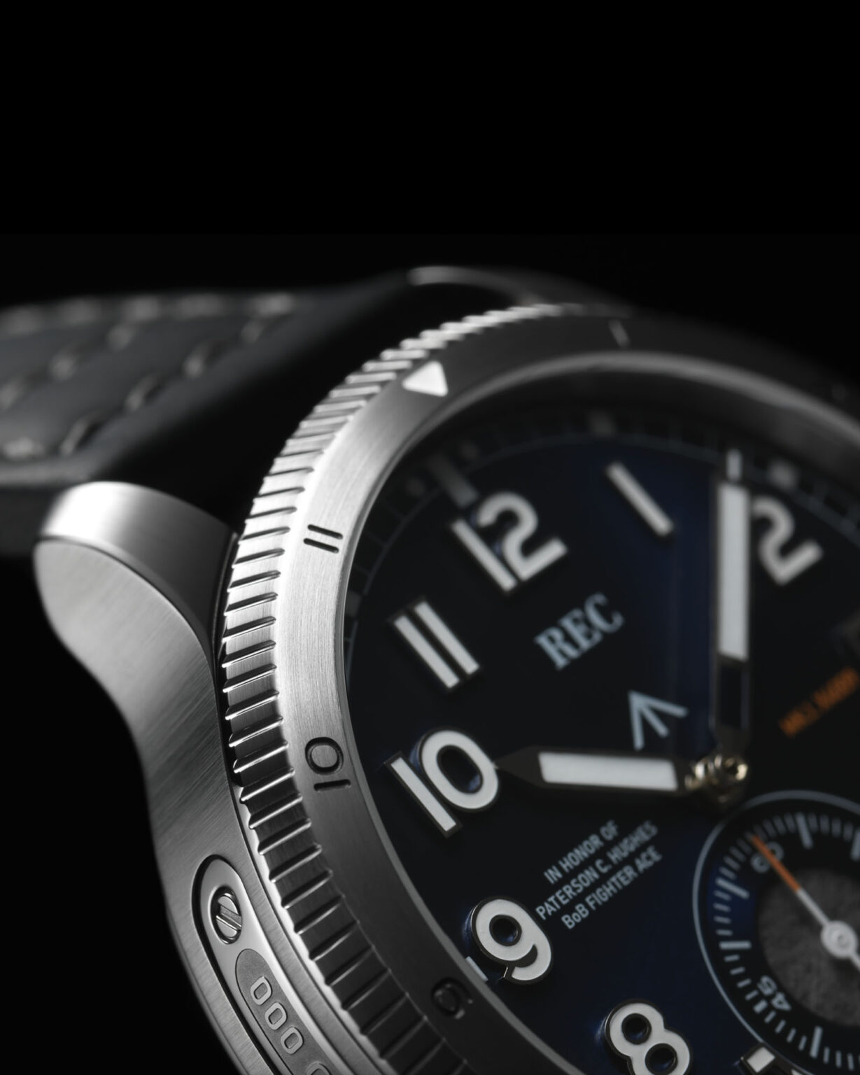 REC Spitfire Aircraft X4009 Watch | The Coolector