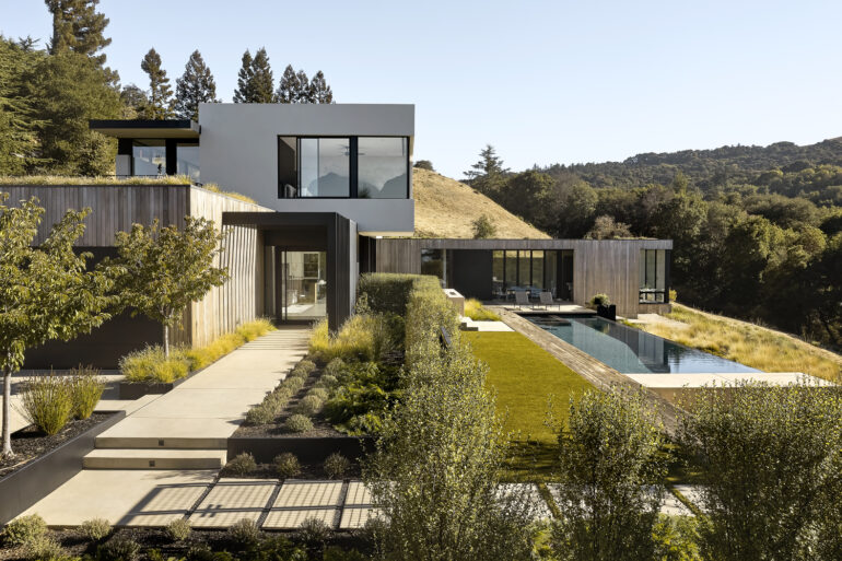 Rau House | The Coolector