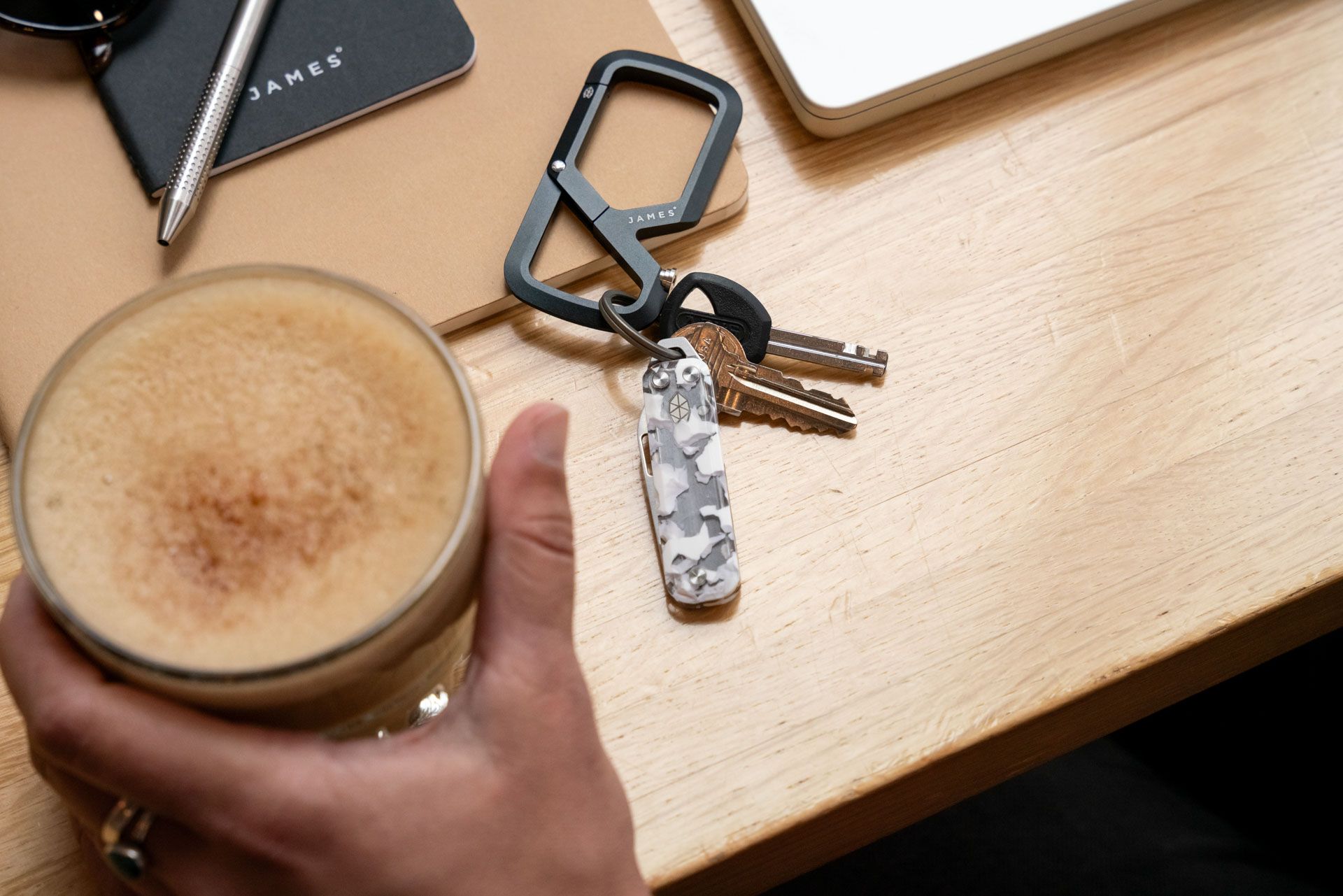 The James Brand Elko Acetate Pocket Knife | The Coolector