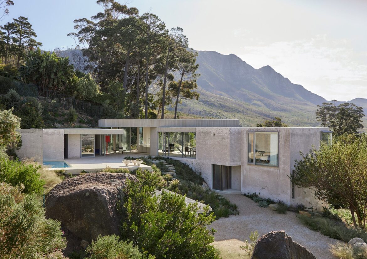 Mountain House | The Coolector