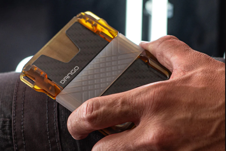 Dango M1 ULTEM® Wallet | The Coolector