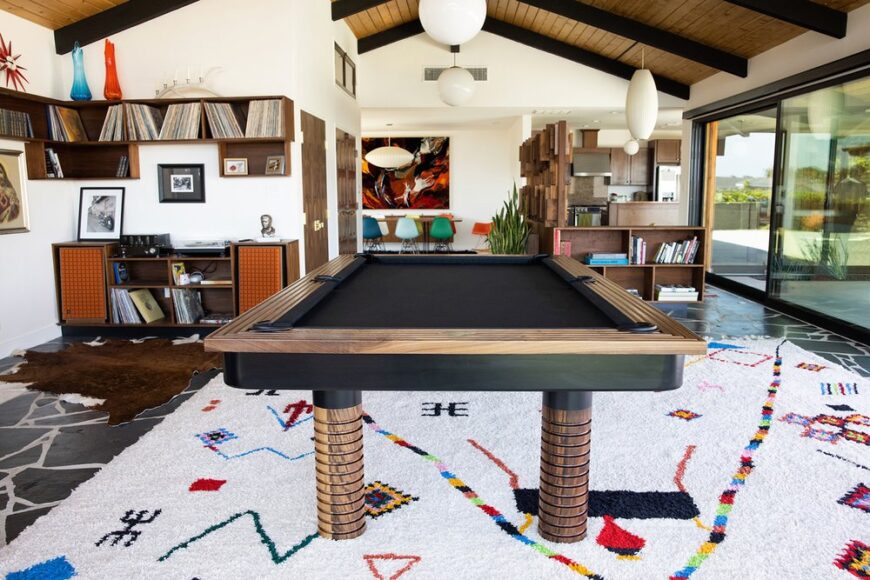 Sean Woolsey Revival Pool Table | The Coolector