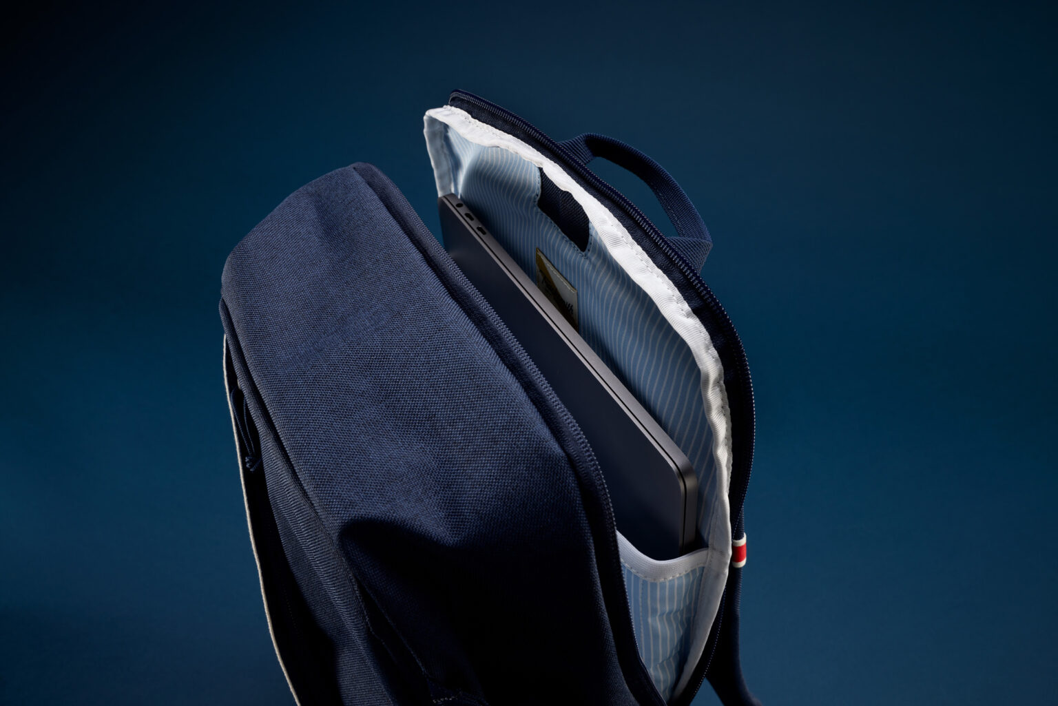 Tracksmith Olmsted Pack | The Coolector