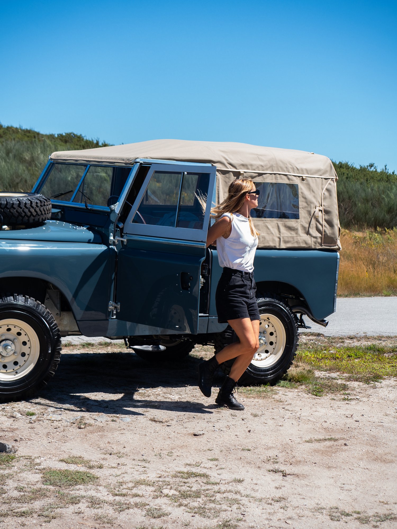 Legacy Overland 1968 Land Rover Series IIa 88 | The Coolector