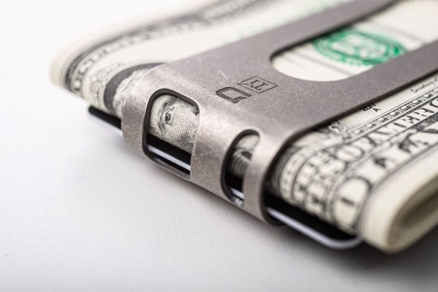 Dango MC02 Titanium Money Clip | The Coolector