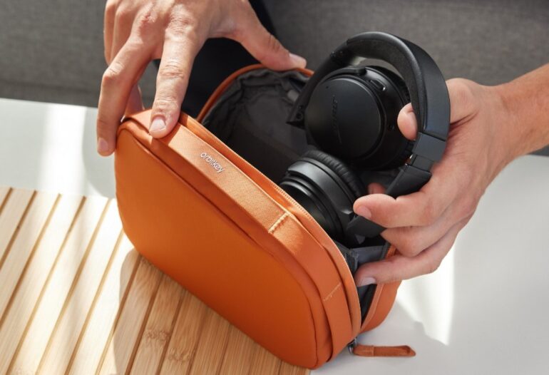 Orbitkey 2-in-1 Tech Pouch | The Coolector