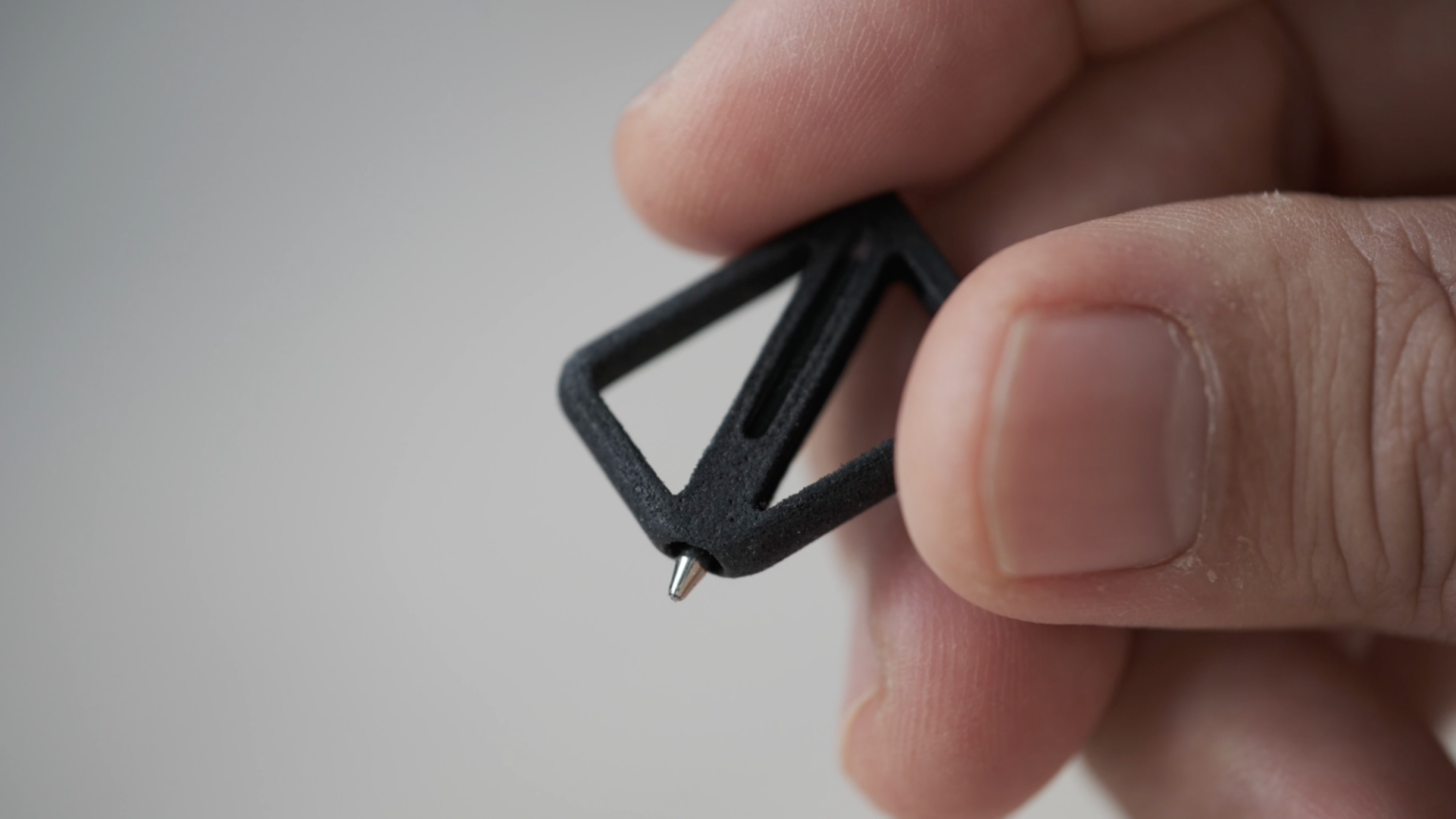 EDCEST® Wearable Pen | The Coolector