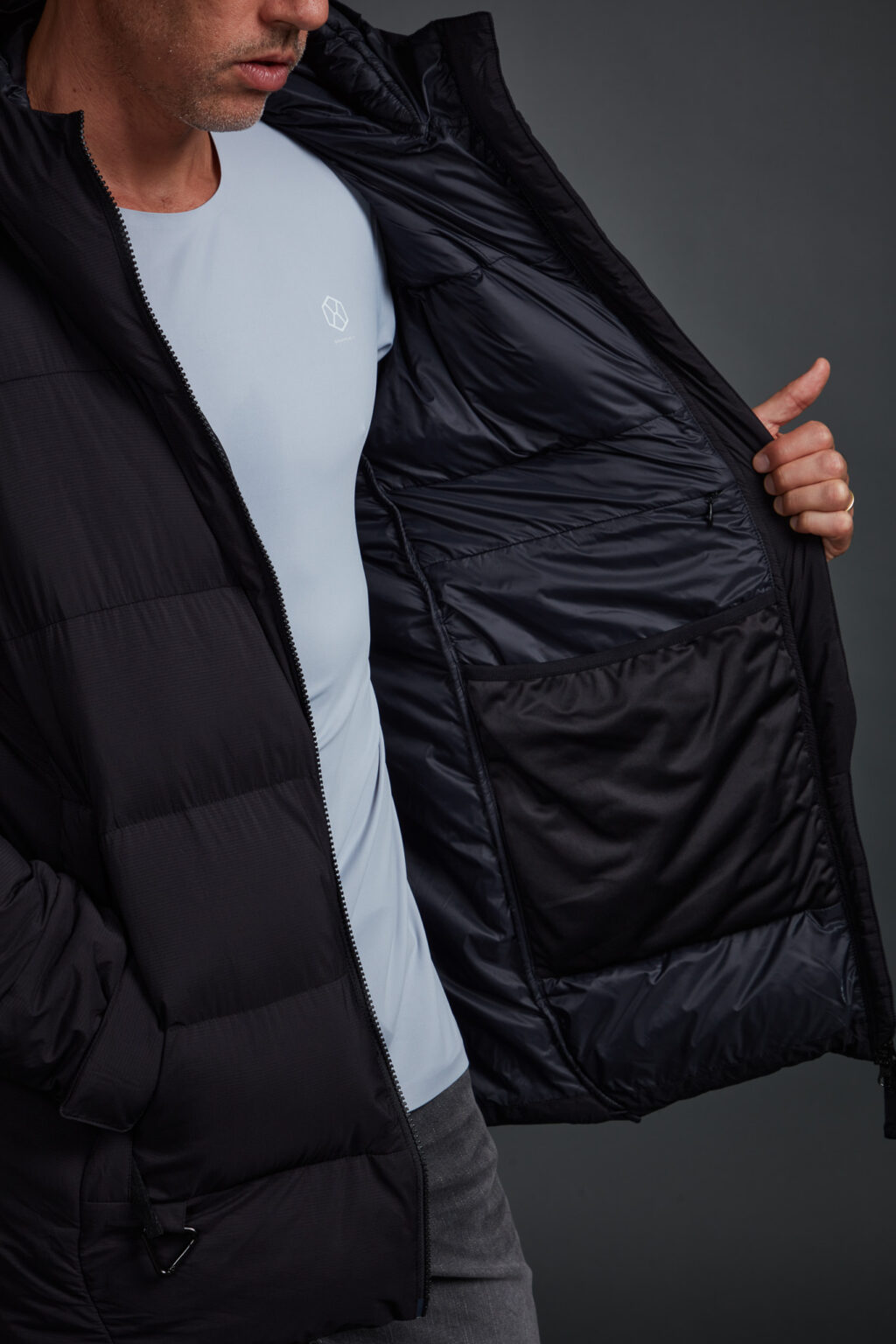 Graphene-X AeroGraph Puffer & Denim Jeans | The Coolector