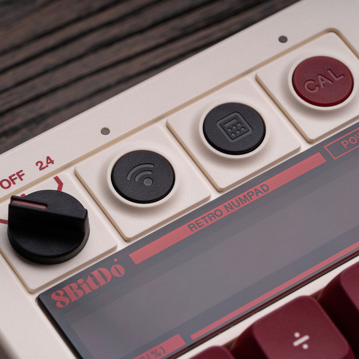 8BitDo Retro 18 Mechanical Numpad