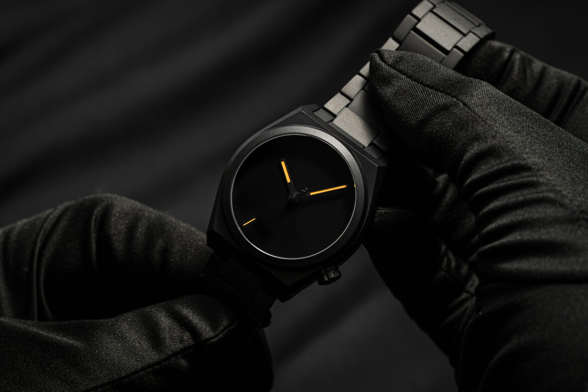 BOLDR Supply Co. Venture Singularity Watch | The Coolector