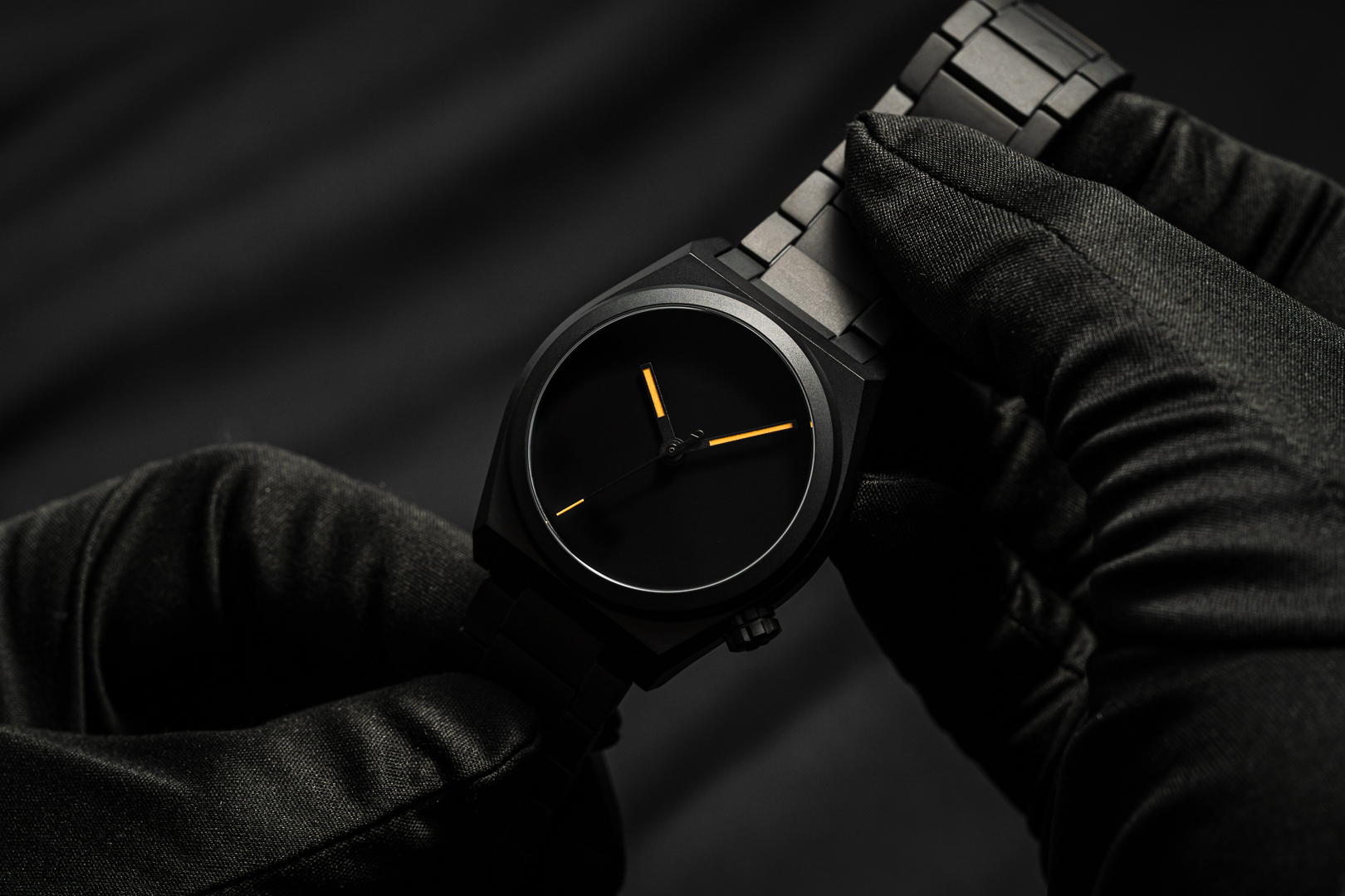 BOLDR Supply Co. Venture Singularity Watch | The Coolector