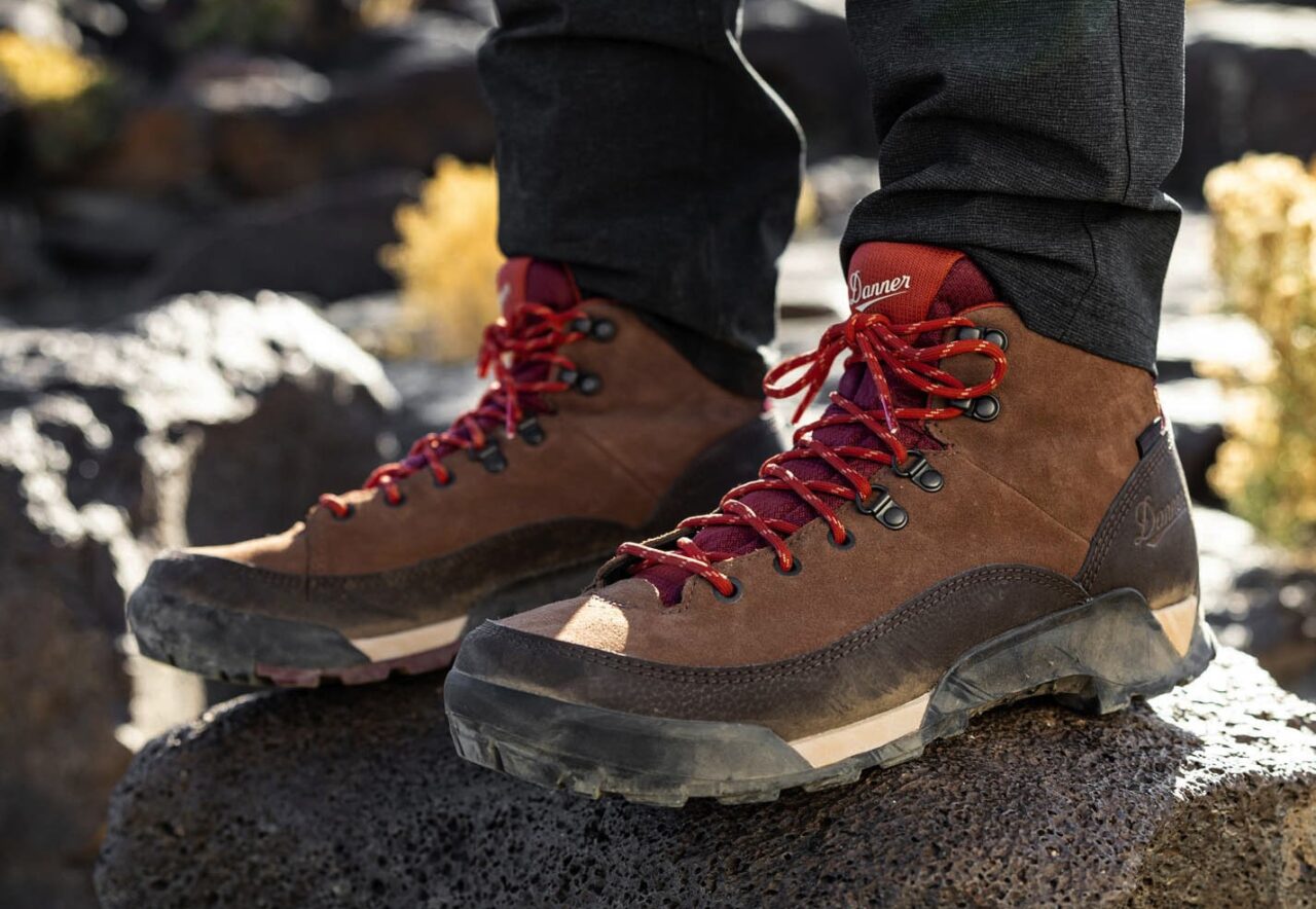 Danner Panorama Mid Hiking Boots | The Coolector