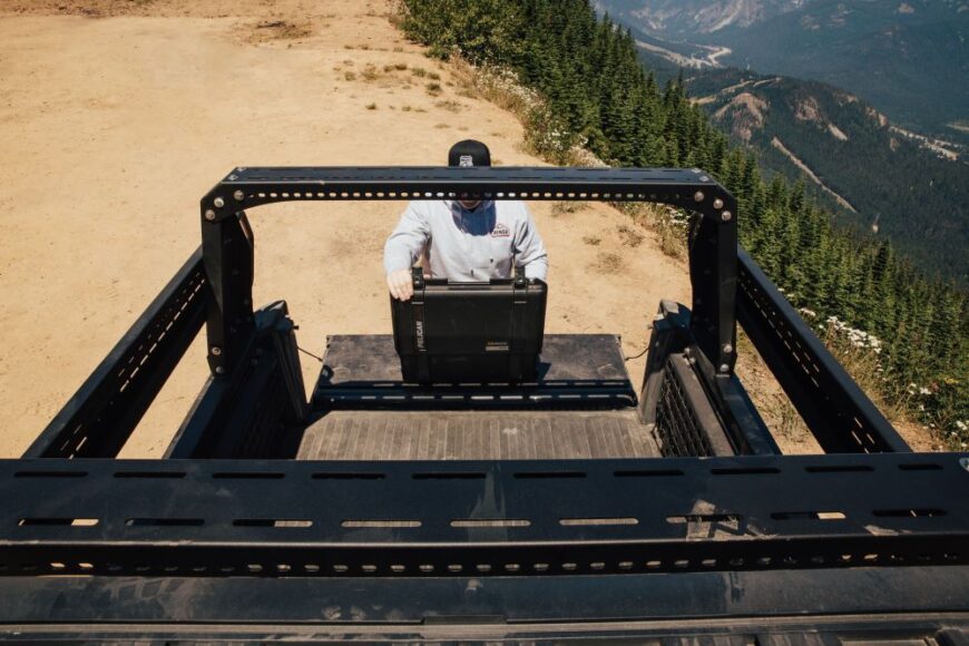 iKamper Jeep Gladiator Raconteur Bed Rack | The Coolector