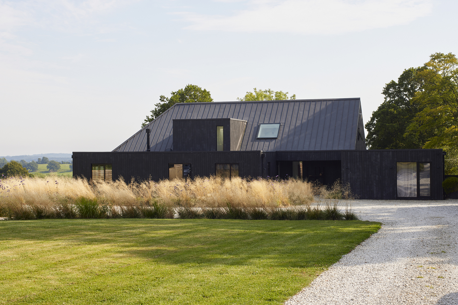 Holmwood Farm House | The Coolector