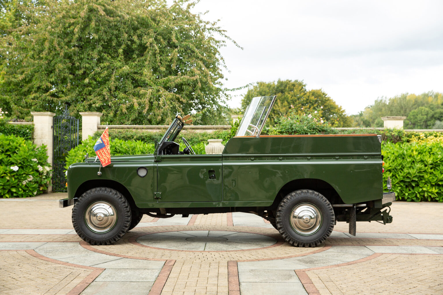 1978 Land Rover Series III ‘Royal Review’ | The Coolector