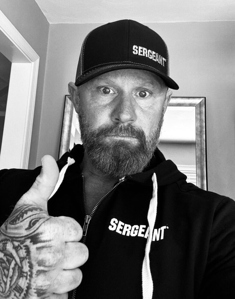 SERGEANT Apparel | The Coolector