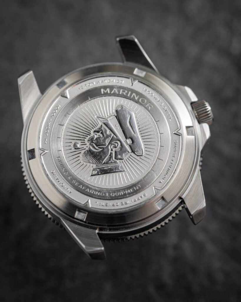 Heron Marinor Rainbow: A Dive into Groovy Timekeeping | The Coolector