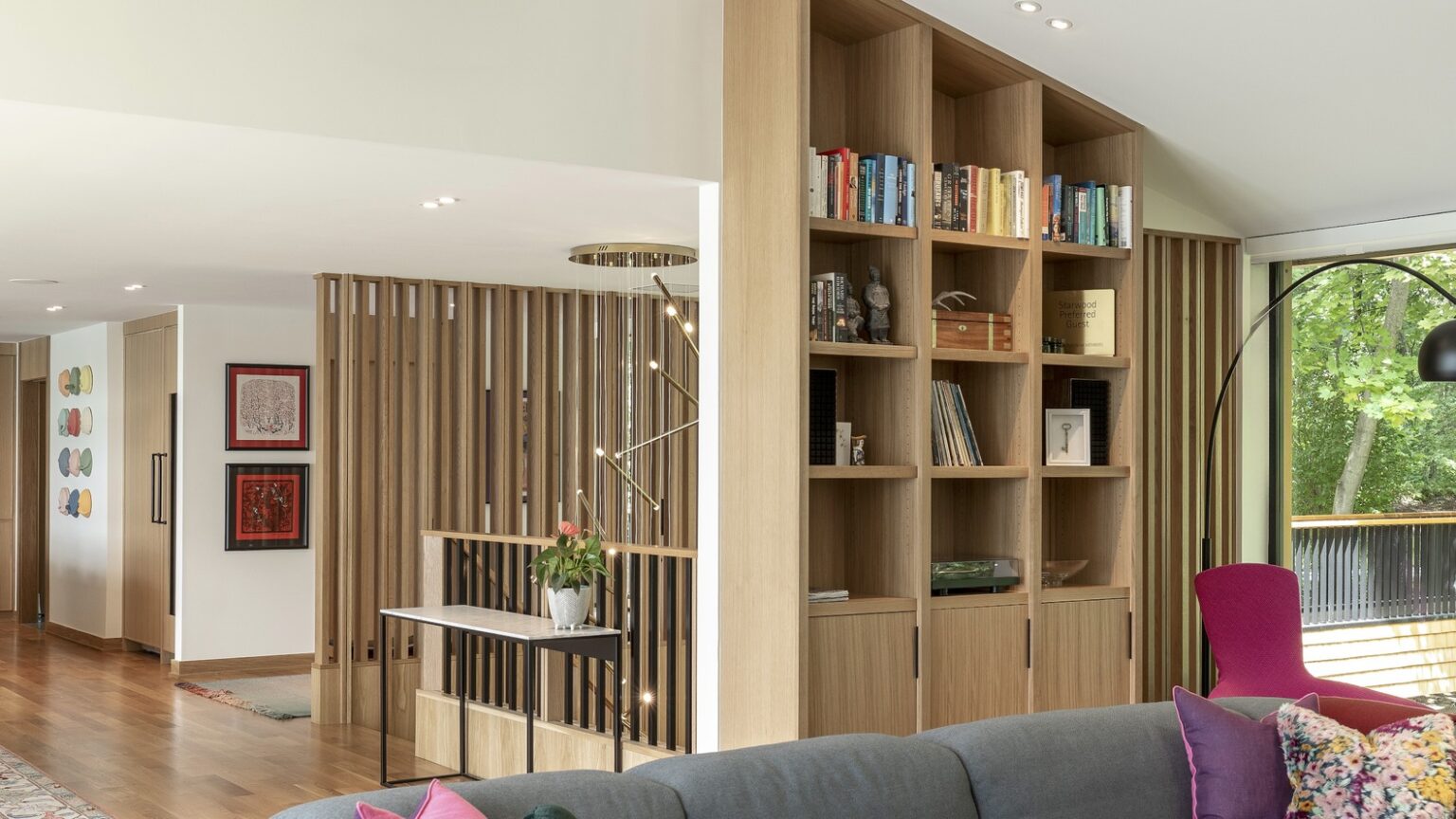 North Shore Residence: A Mid-Century Modern Revival | The Coolector
