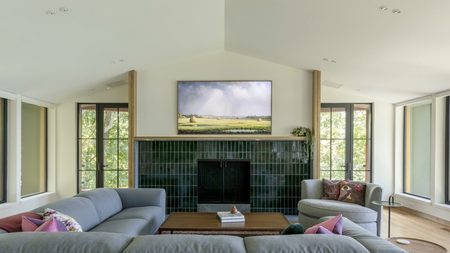 North Shore Residence: A Mid-Century Modern Revival | The Coolector