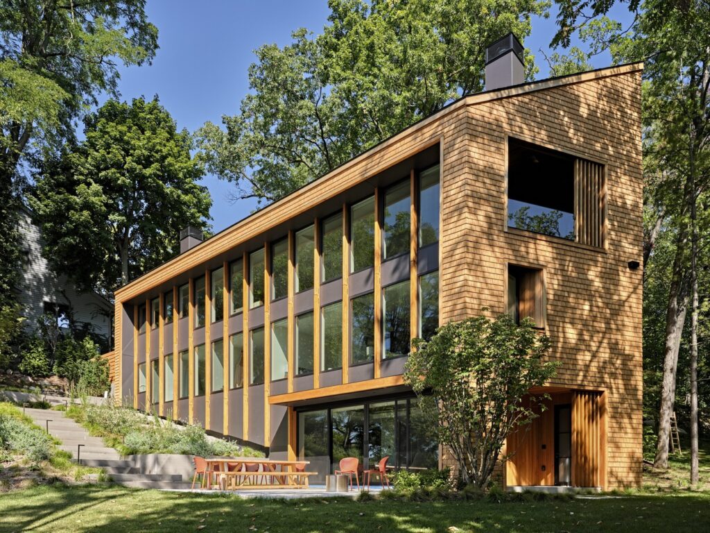 North Shore Residence: A Mid-Century Modern Revival | The Coolector