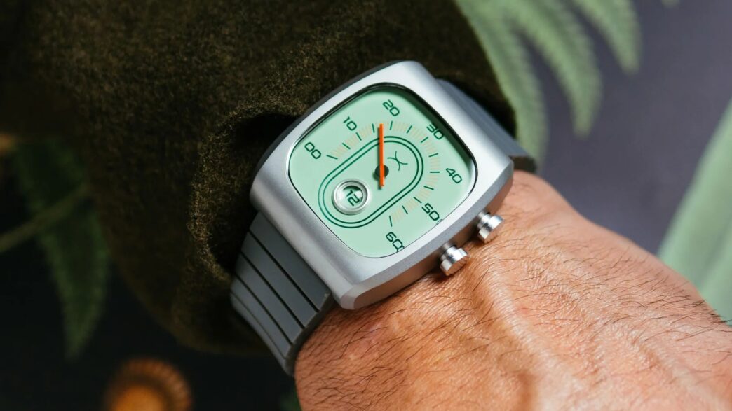 The AV86 1934 Multichron: A Timeless Companion for the Unhurried Life ...