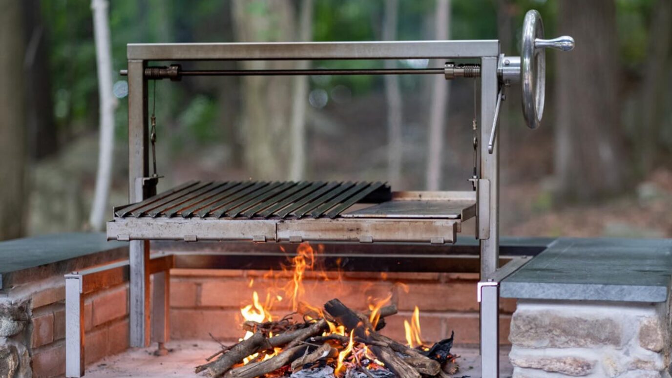 REC Habu SR-71 Blackbird Watch | The Coolector