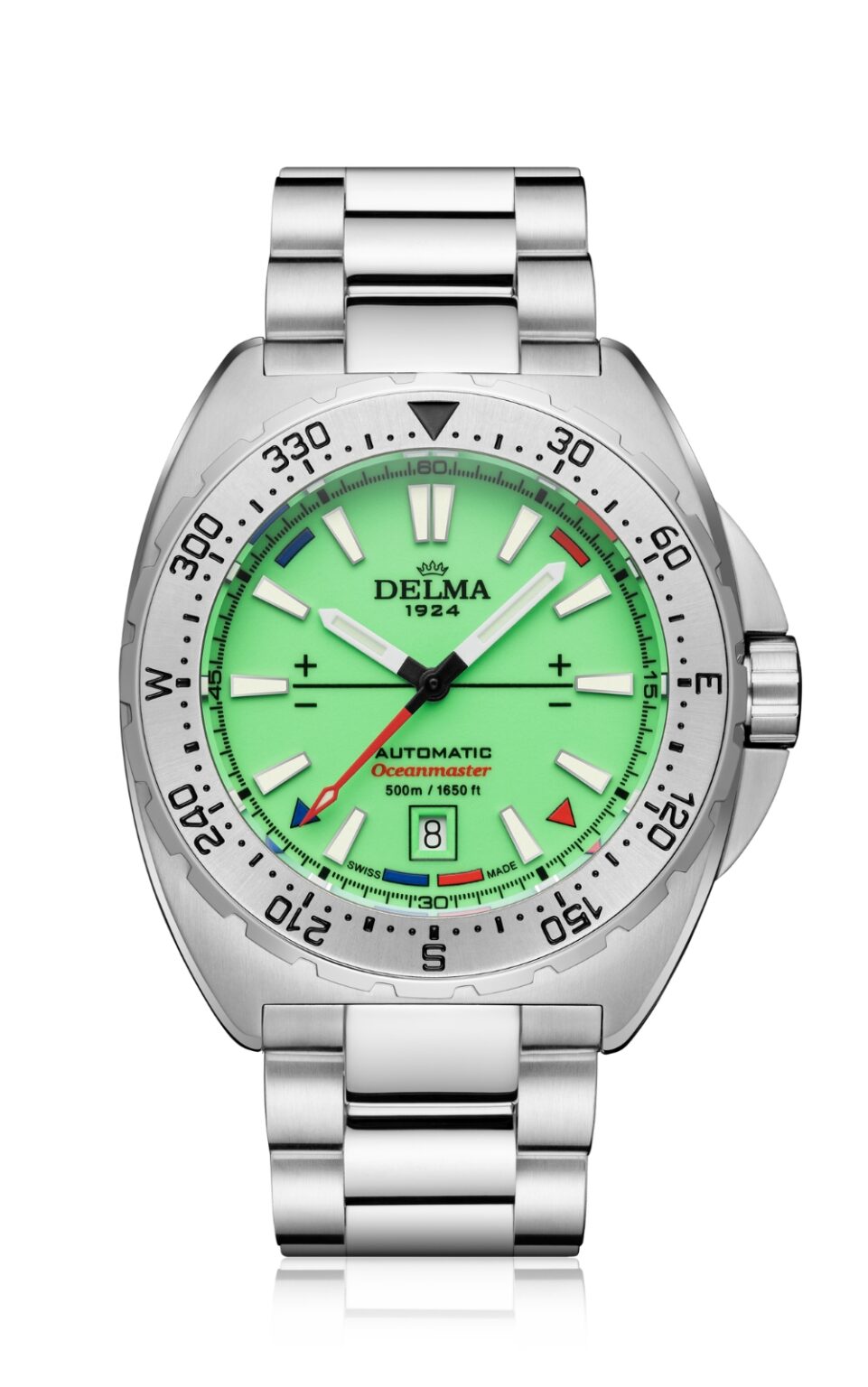 A Beacon in the Dark: The Delma Oceanmaster Lume Watch | The Coolector